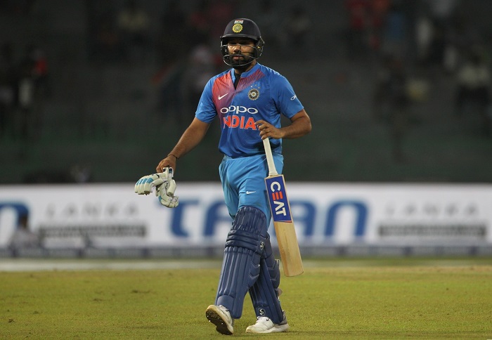 रोहित शर्मा के फ्लॉप होने और मिडल ऑर्डर के नहीं चलने से टीम इंडिया हो ...