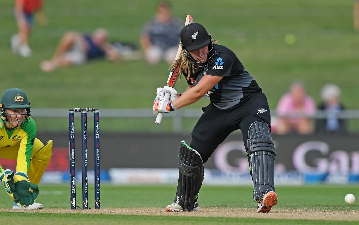 2nd T20i All Round Frances Mackay Stars In New Zealands 4 Wicket Win in ...