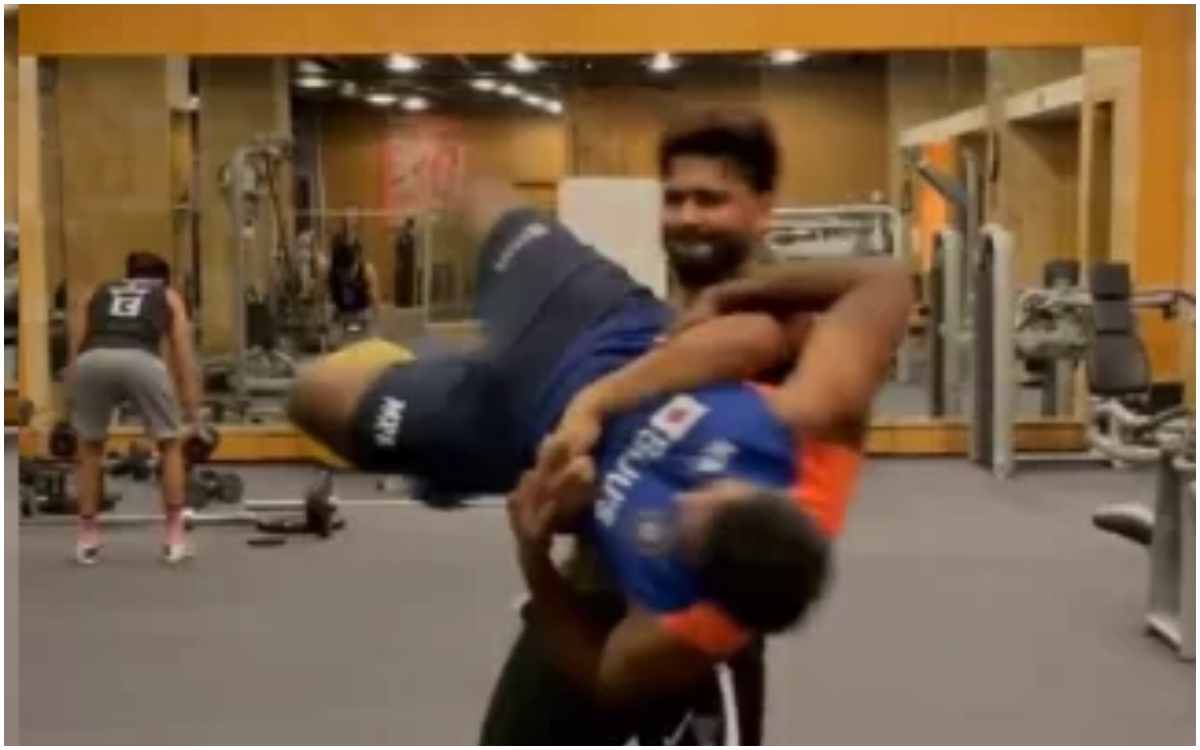 Indian Wicketkeeper Rishabh Pant Lifts Performance Analyst Hari Prasad Mohan In His Arms in ...