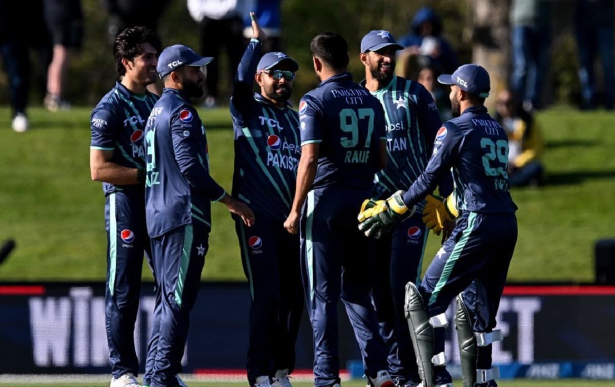 Pakistan Beat Bangladesh By 21 Runs In First Match Of T20i Tri Series ...