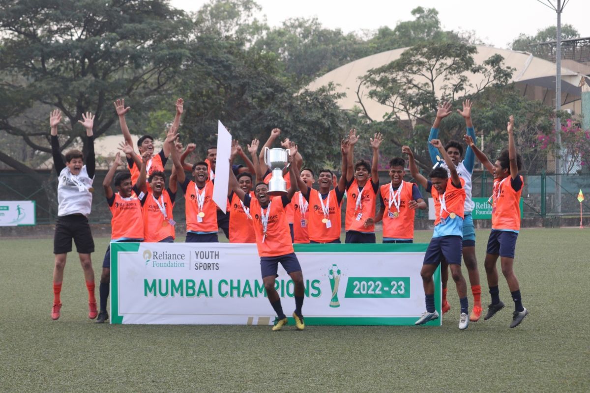 Rizvi College Crowned Reliance Foundation Youth Sports - Football ...