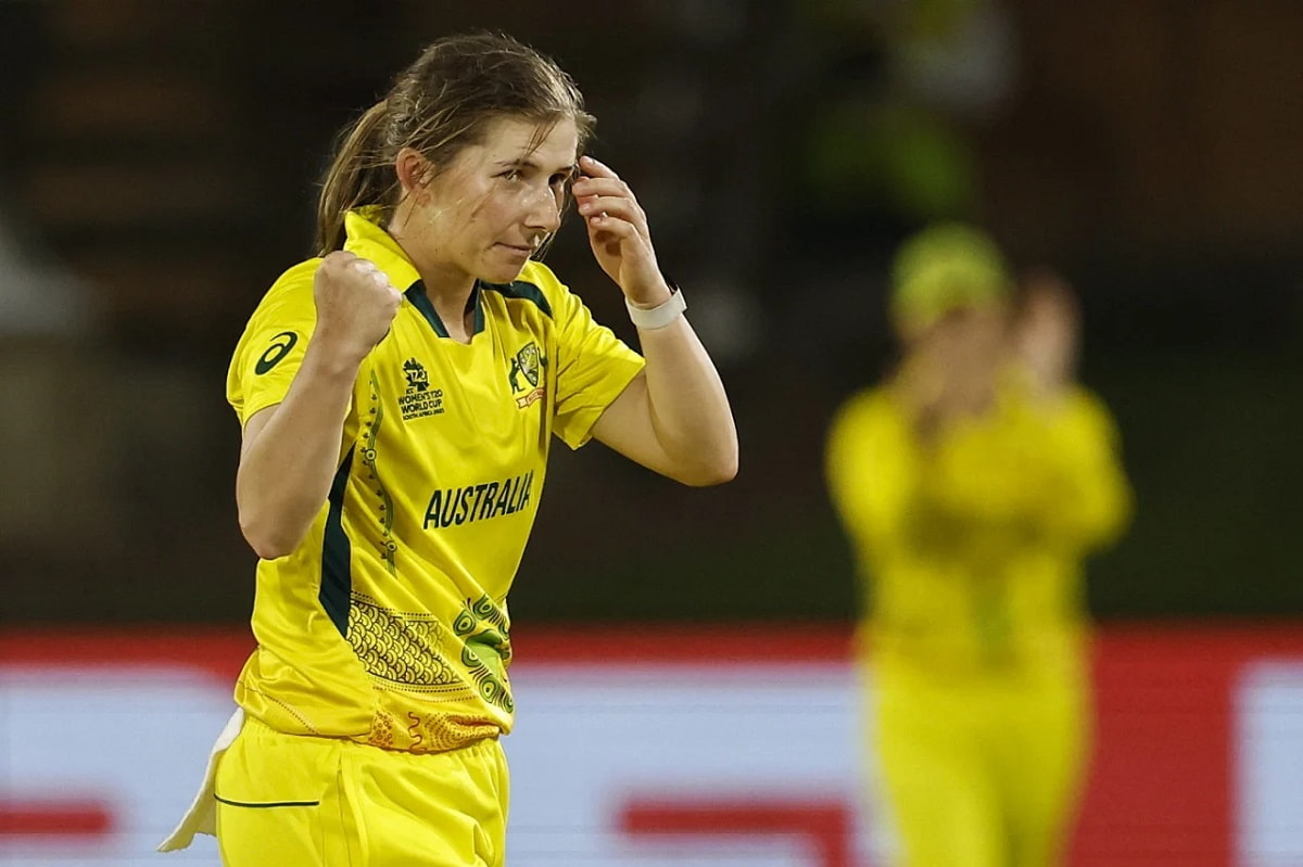 Georgia Wareham Shines As Australia Restrict Bangladesh To 107/7 In T20 ...