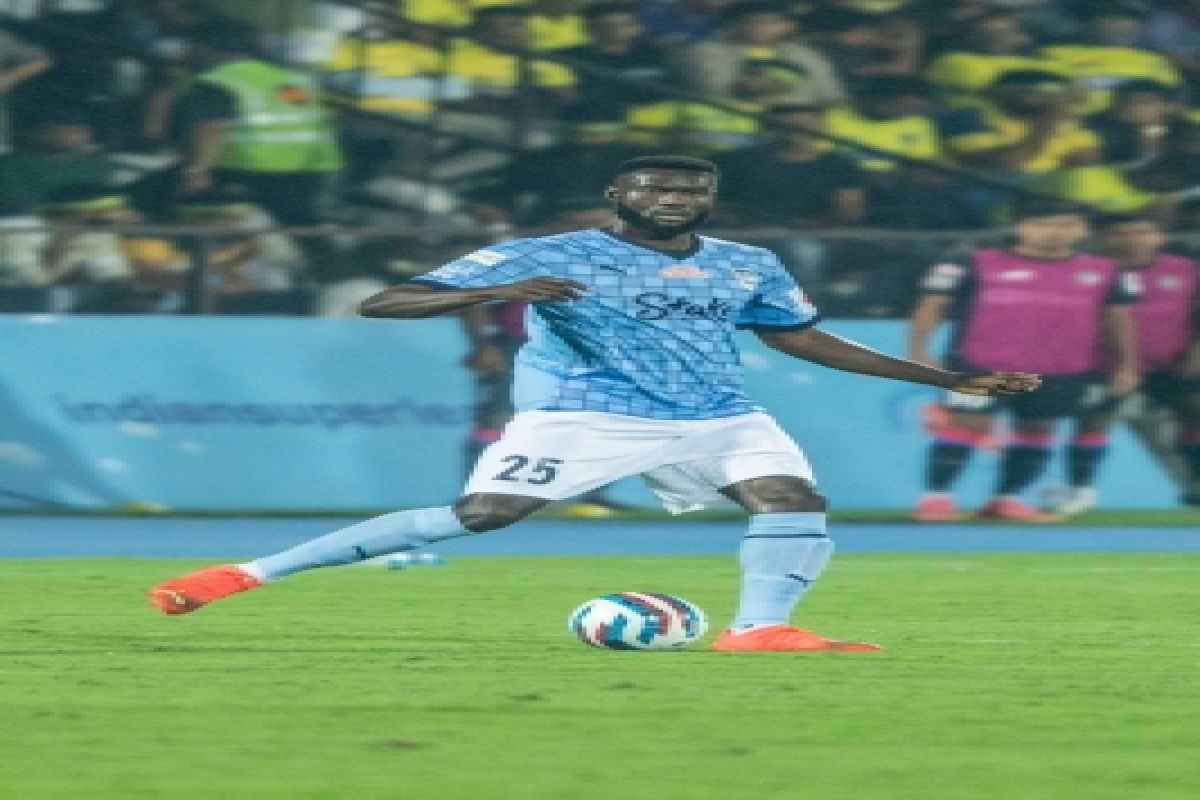 ISL 2022-23: Mourtada Fall Hails Mumbai City's Mental Toughness Ahead ...