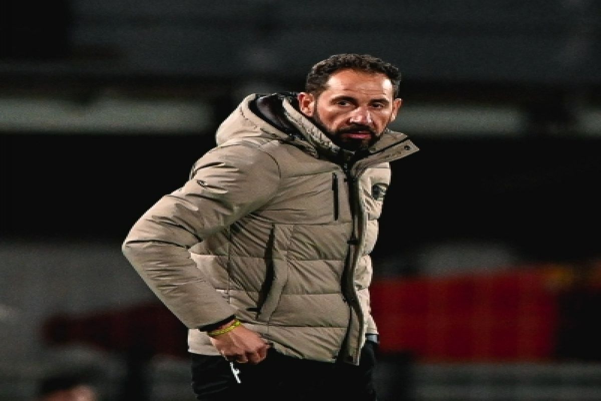 La Liga: Bottom Of The Table Elche Sack Coach Machin On Cricketnmore