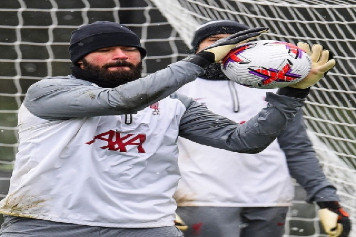 Liverpool Eye Top-four While Arsenal, Man City Both Away In Premier ...