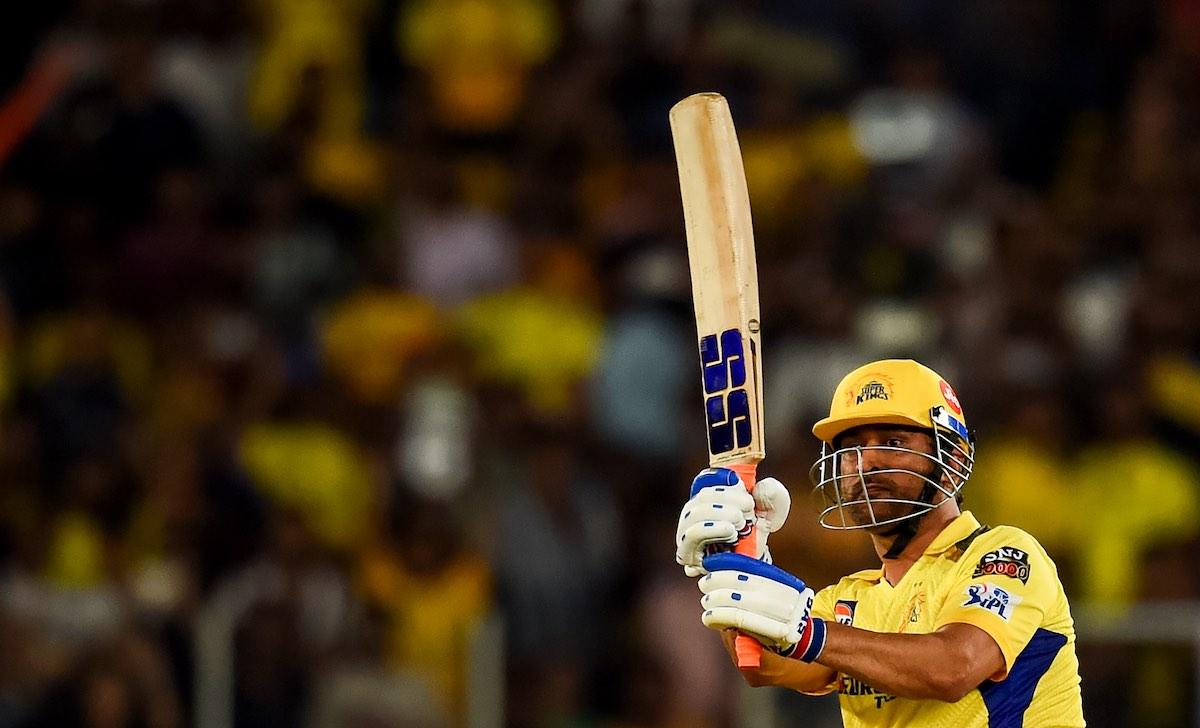 Dhoni Doing Well After Knee Surgery - CSK Management