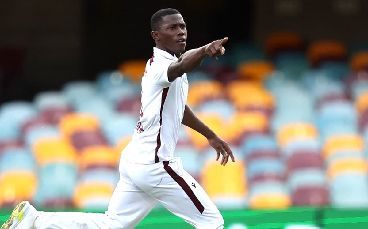 24 साल के शमर जोसेफ ने दूसरे ही मैच में रचा इतिहास,डे-नाइट टेस्ट में ...