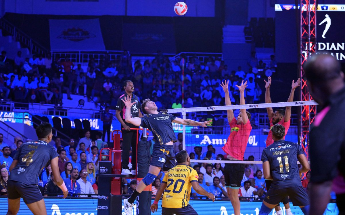 PVL Season 3: Bengaluru Torpedoes Go Past Kochi Blue Spikers In Five ...