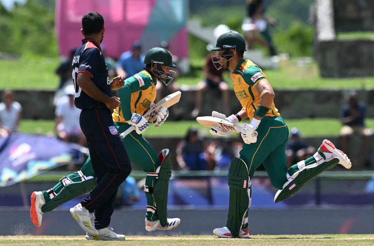 De Kock leads South Africa to 194-4 against USA at T20 World Cup