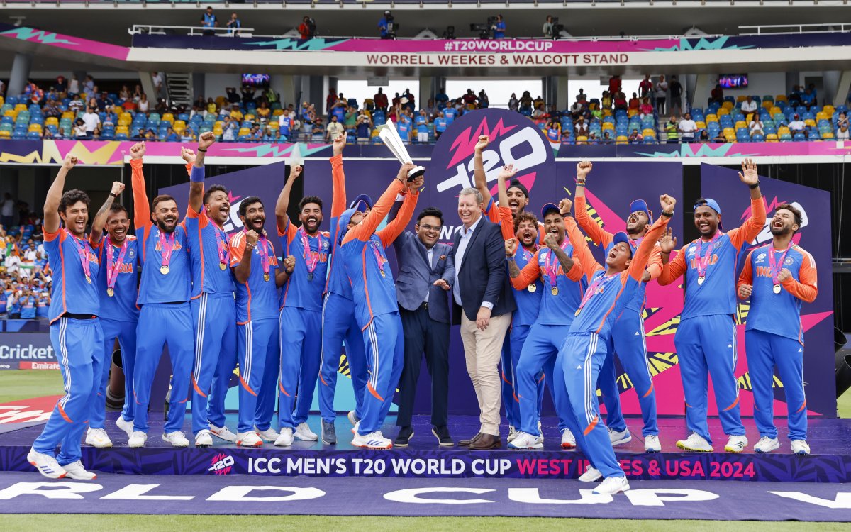 Celebrities Say Cheers To 'Cup Of Joy' As Team India End Trophy Drought ...