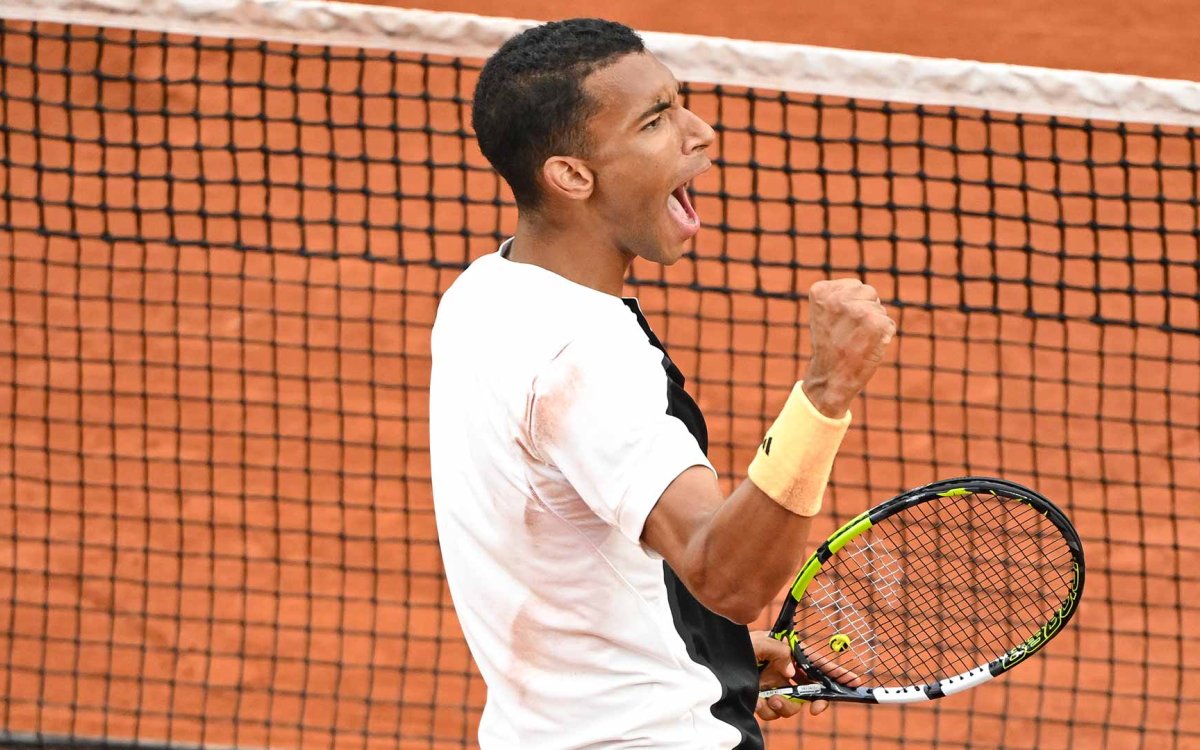 French Open: Auger-Aliassime Overcomes Shelton To Reach Fourth Round; De Minaur Fights Back To ...