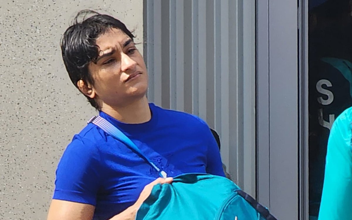 Security Tightened At IGI Airport Upon Vinesh Phogat's Arrival On ...