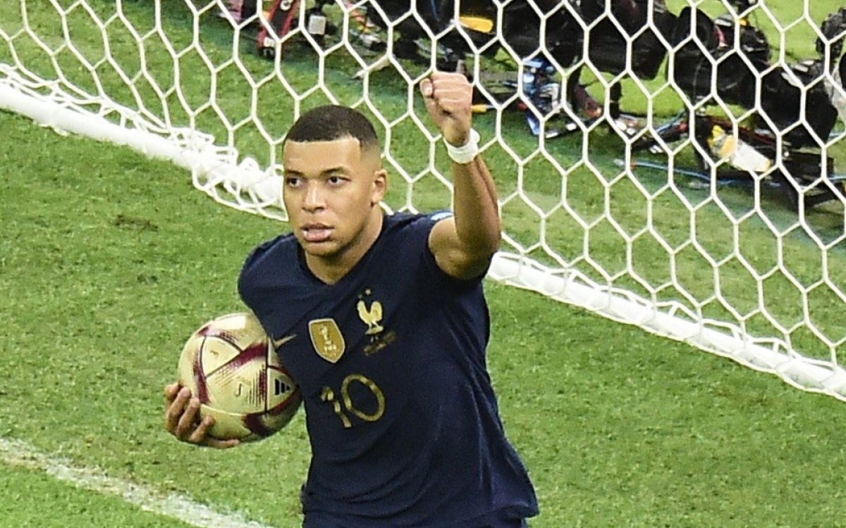 FFF Rejects PSG’s Claim Over Mbappe’s Unpaid Wages; Star Set To Get 55 ...