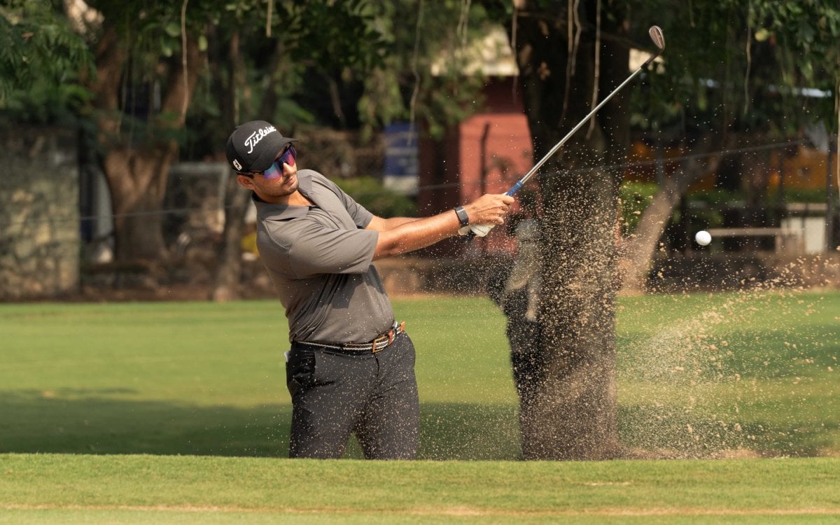 Poona Club Open 2024: Kshitij Naveed Kaul Takes Two-shot Lead; Parikh ...