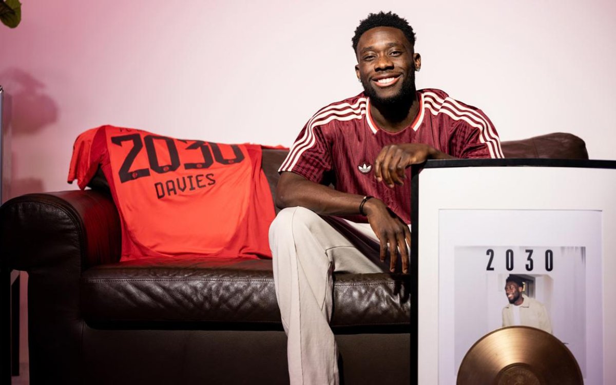 Canada Captain Alphonso Davies Signs 5-year Contract Extension At FC ...