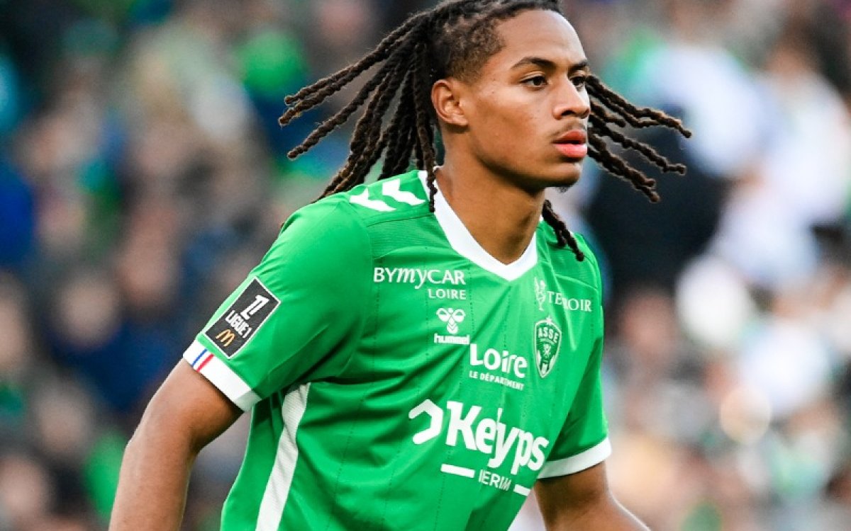 Chelsea Sign Mathis Amougou From Saint-Etienne On Eight-year Contract ...