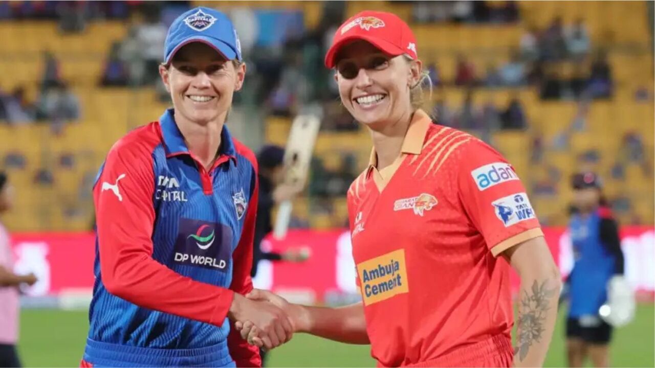 GJ-W vs DEL-W Dream11 Prediction Match 17, TATA WPL 2025