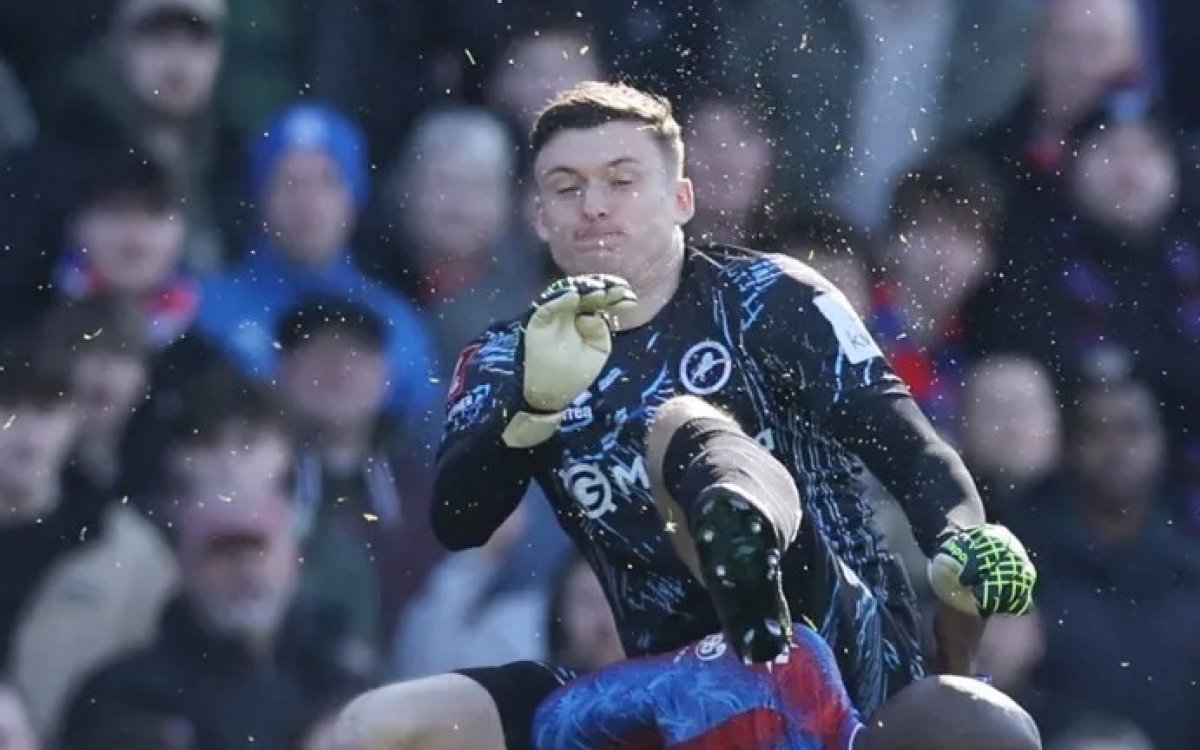 Palace Forward Mateta Released From Hospital With 25 Stitches For ...