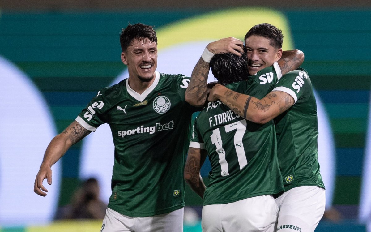 Football: Piquerez, Martinez Fire Palmeiras To Brazil's Serie A Summit ...