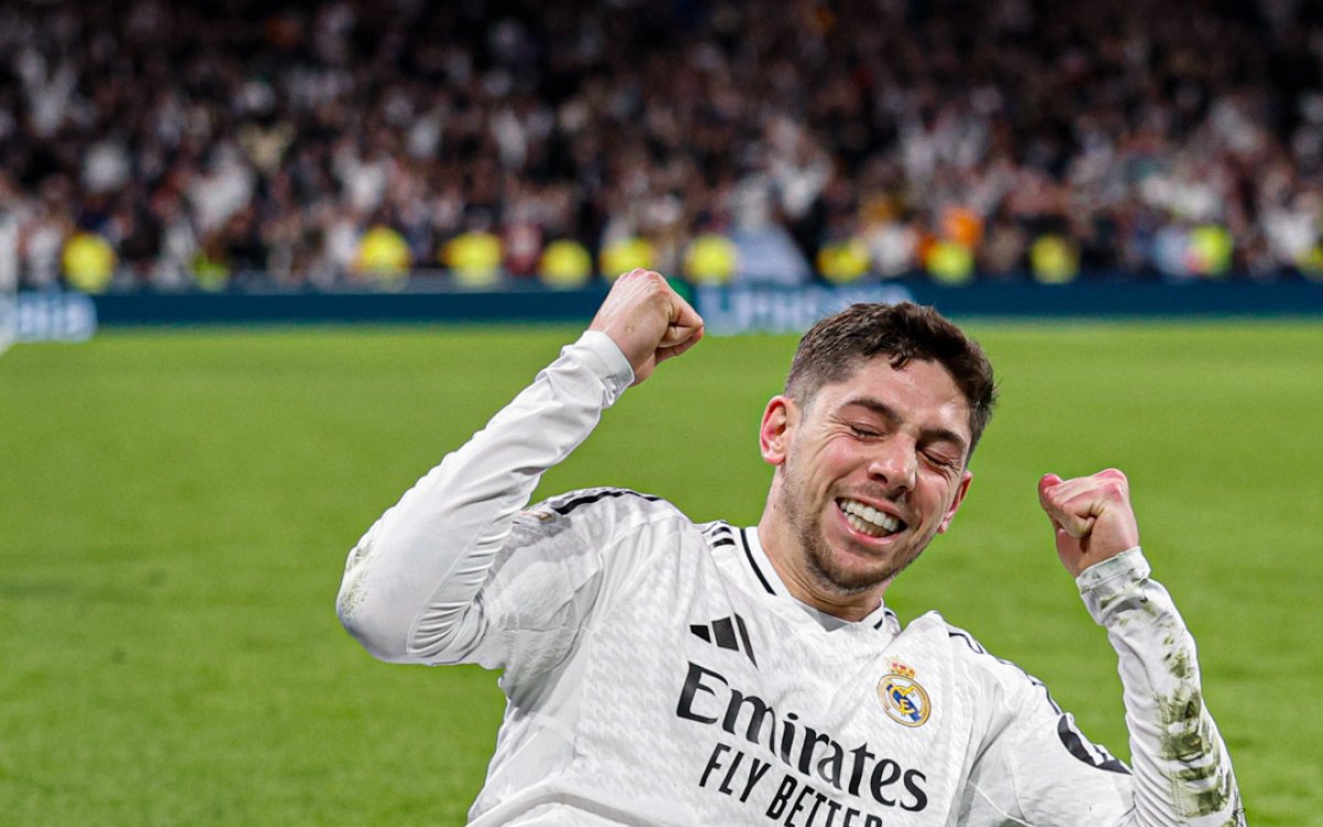 Late Valverde Goal Keeps Real Madrid In La Liga Title Race On Cricketnmore