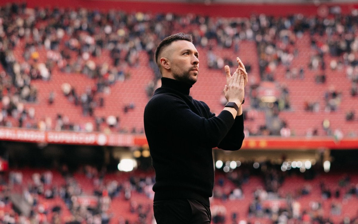 Head Coach Francesco Farioli Leaves Ajax After Historic Title Collapse On Cricketnmore