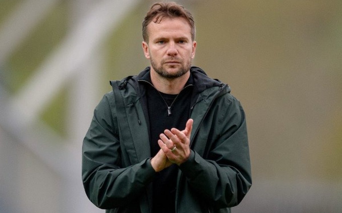 Watford FC Sack Tom Cleverley After 14th Place Finish On Cricketnmore