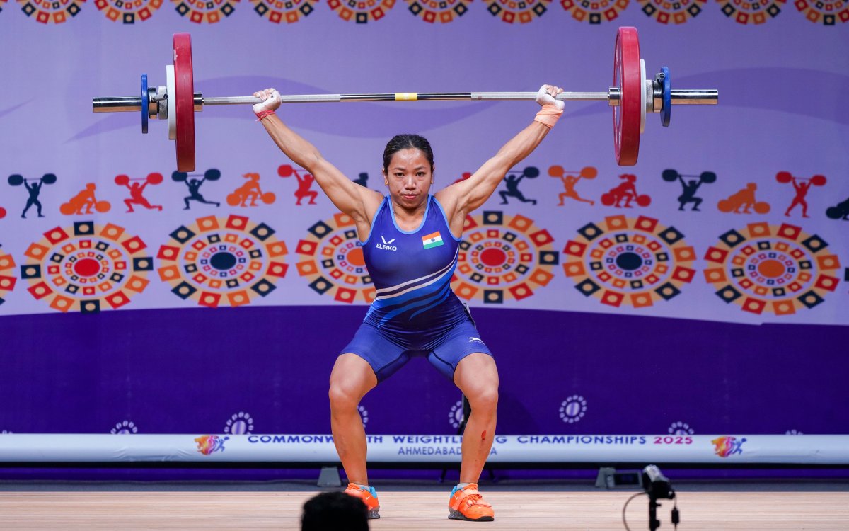 Chanu Credits Hard Work, Coaches After Gold At Commonwealth ...