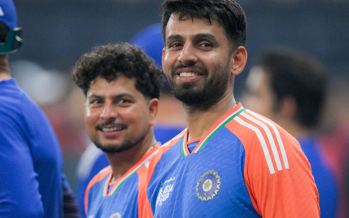 India Players Refuse To Accept Asia Cup Trophy From PCB Chief Naqvi On Cricketnmore