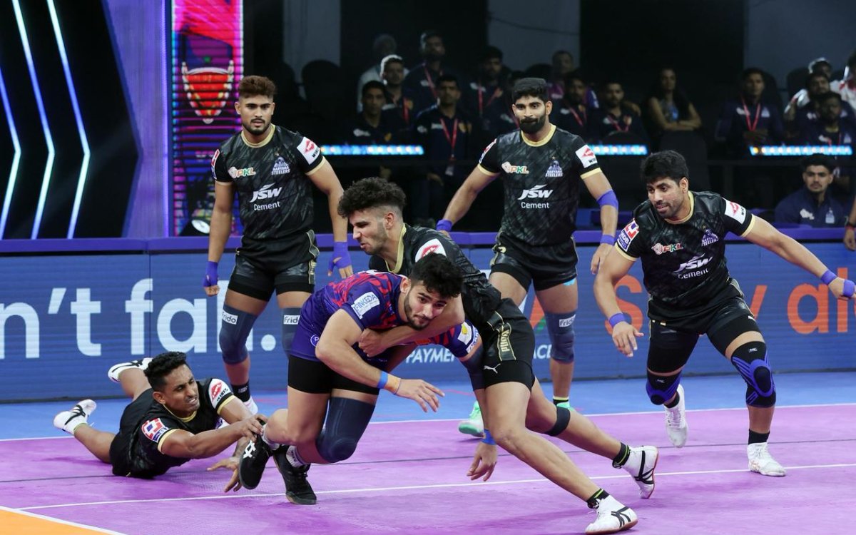 PKL 12: 100 Matches And Counting As Ashu Malik Stars In Dabang Delhi’s ...