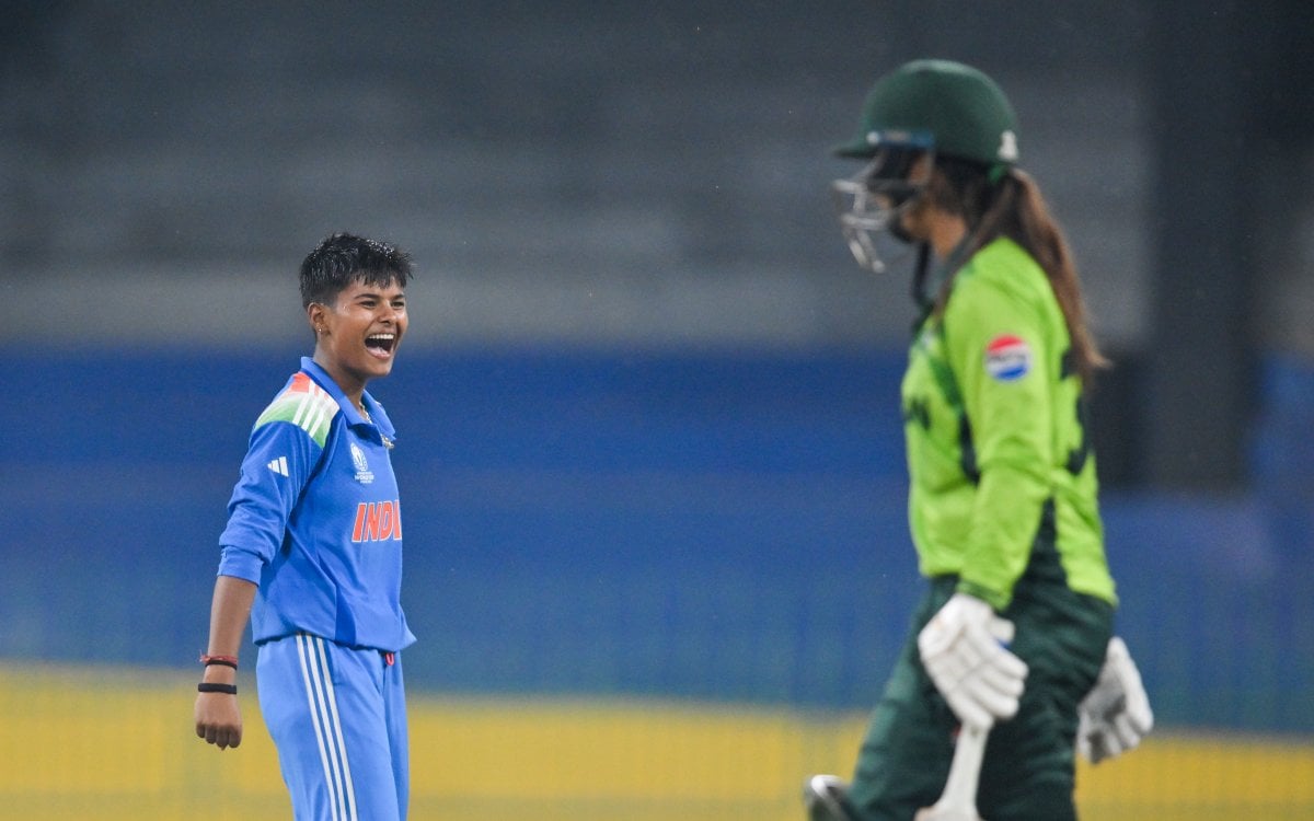 'न्यू बॉल स्टार' क्रांति गौड़, जिन्होंने पाकिस्तान के खिलाफ हाई-वोल्टेज ...