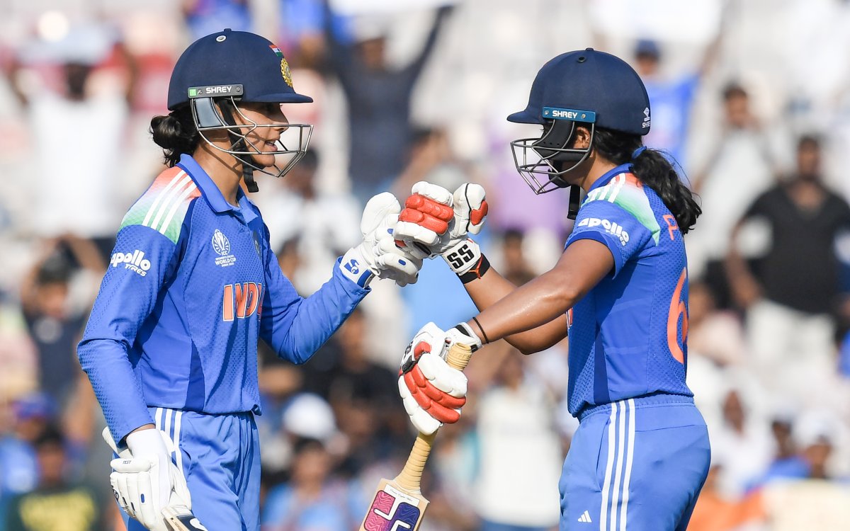 Women's World Cup: Smriti, Pratika Guide India Into Semis With Win Over NZ In Rain-hit Match (Ld ...