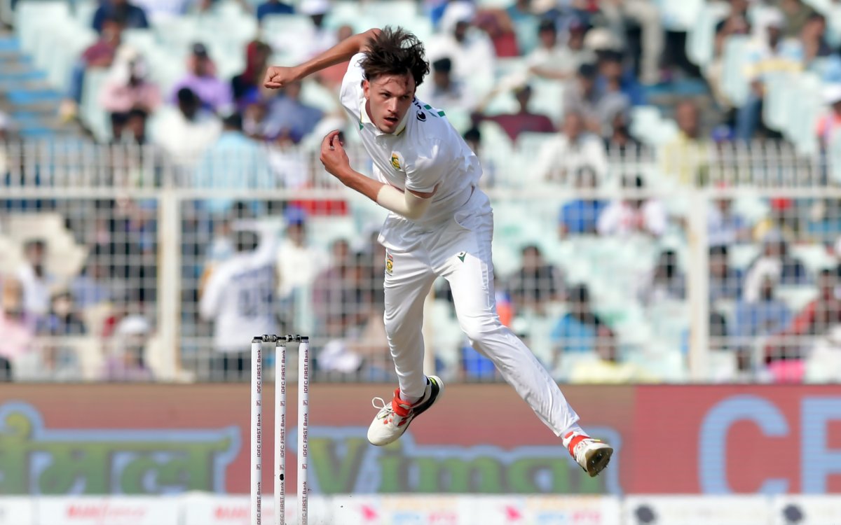 1st Test: India Reach 10/2 At Lunch In Pursuit Of 124 Against South ...