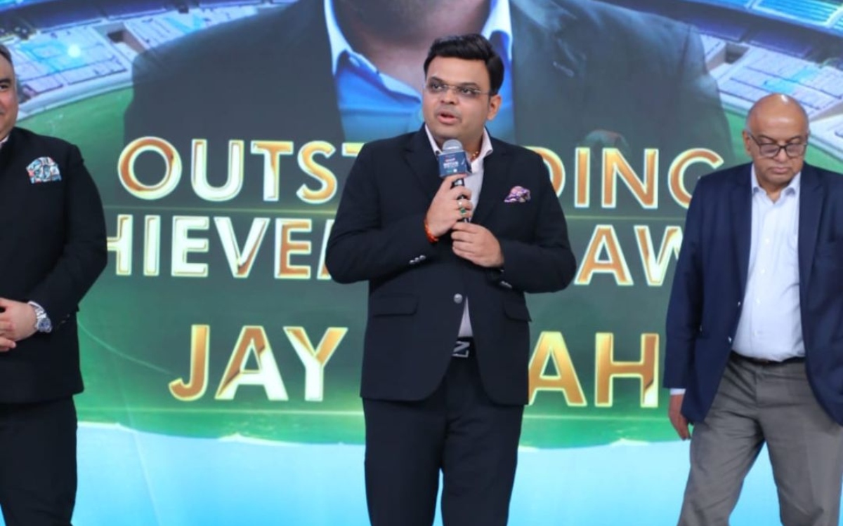 VIDEO: 'सब अपने बेटे को विराट और रोहित बनाना चाहते हैं, कोई हरमन और स्मृति नहीं बनाना चाहता ...