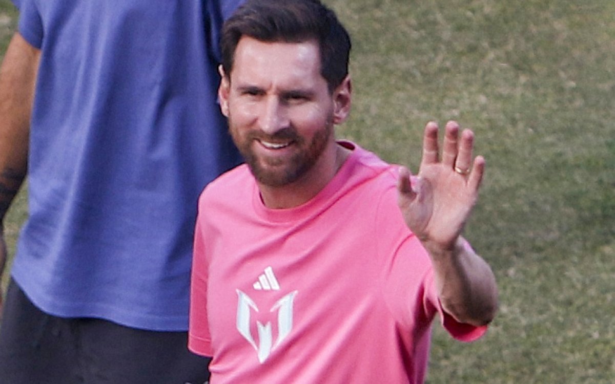 Messi Omits Salt Lake Stadium From India Tour Highlights; Video ...