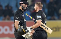 2nd ODI: Mitchell Steals Rahul’s Thunder As NZ Register Seven-wicket ...