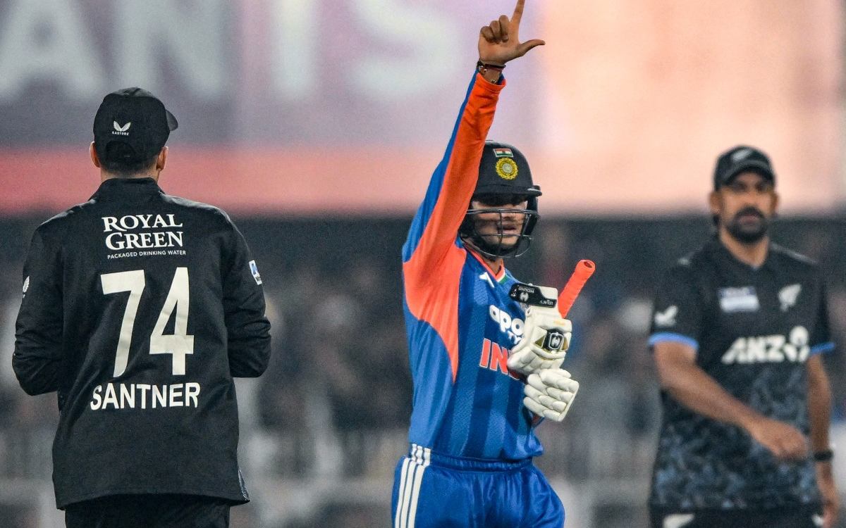 0 डॉट गेंद, Abhishek Sharma ने बनाए अनोखे वर्ल्ड रिकॉर्ड,ऐसा करने वाले ...