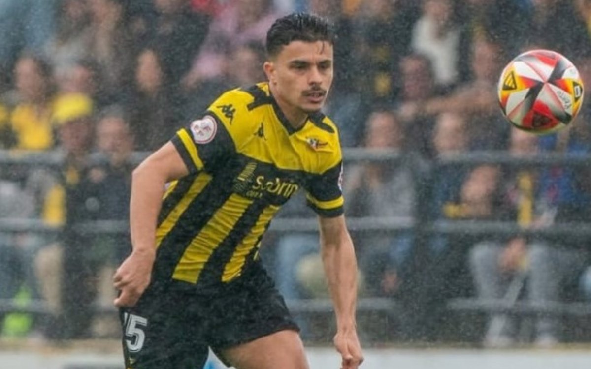 Chennaiyin FC Sign Spanish Forward Inigo Martin Ahead Of The New Season ...