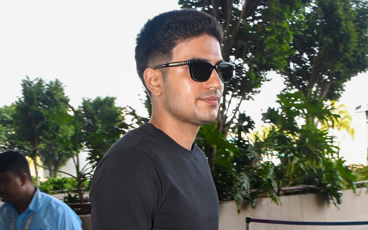 IND Vs NZ: Shubman Gill And New Zealand Team Arrives In Vadodara Ahead ...