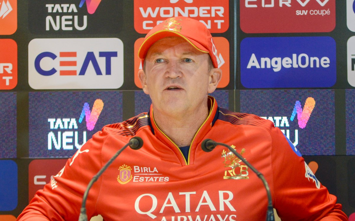 Pieterson Bids For Andy Flower To Replace McCullum As England Head ...