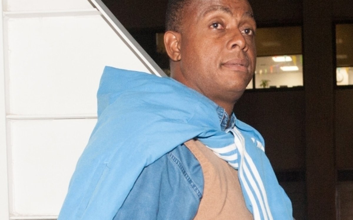 Zimbabwe Appoint Courtney Walsh As Bowling Consultant Ahead Of Men’s ...