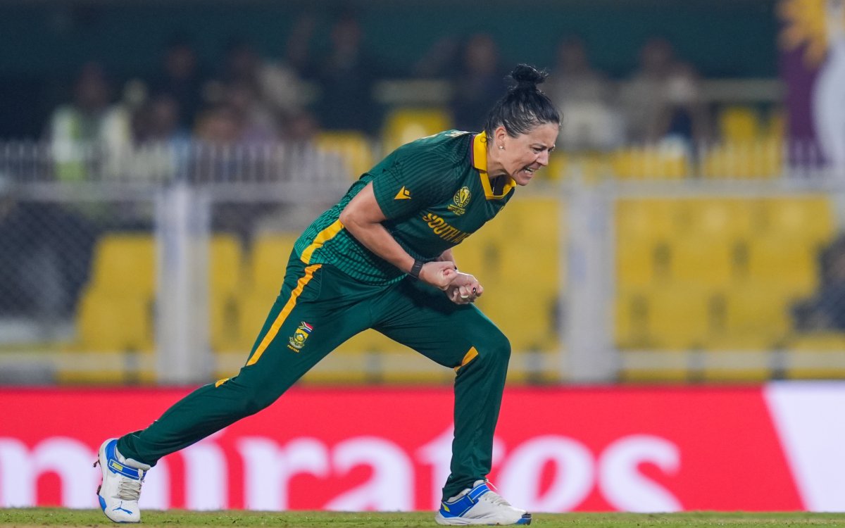 Kapp Ruled Out Of SA Vs Pakistan ODIs Series, Cowling Named Replacement ...