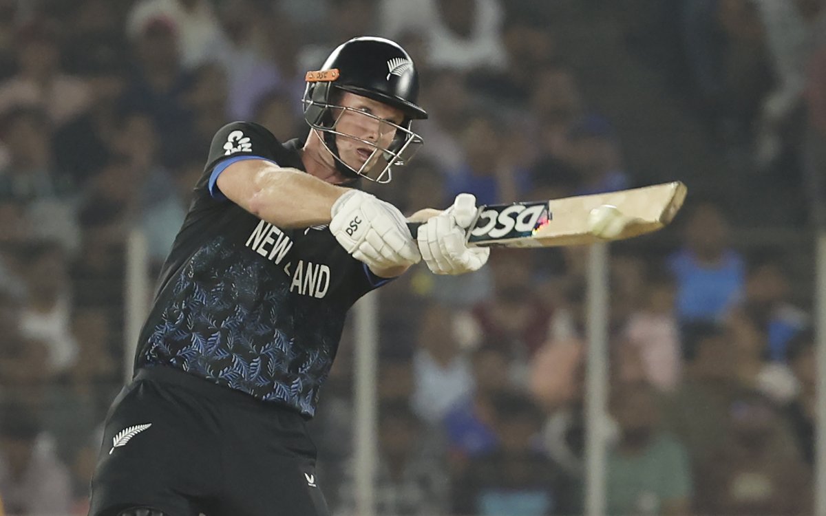 Santner Laments Power-Play Struggles After New Zealand’s Defeat to ...