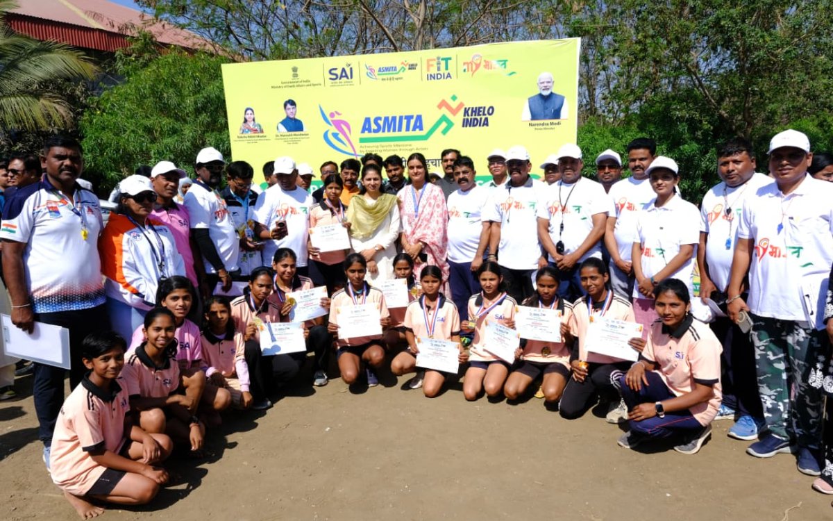 'If More Women Take Up Sports, India’s Medal Count Will Improve': MoS ...