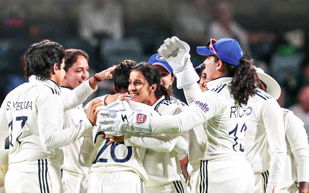 Pink-ball Test: Perry, Sutherland Take Australia To 96/3, Trail India ...