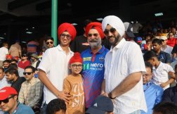 L-G TS Sandhu Joins Spectators In Cricket Stadium To Cheer Delhi Team ...