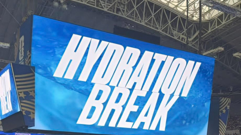 It Add Nothing And Take Away A Lot: Hydration Breaks Divide Opinion At ...