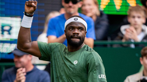 Tiafoe Overcomes In-form Cobolli For First-round Win In Halle On ...